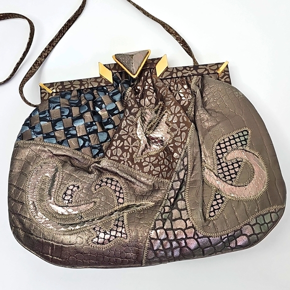 Sharif | Bags | Vtg Pewter Crossbody Purse Eco Leather Textured ...